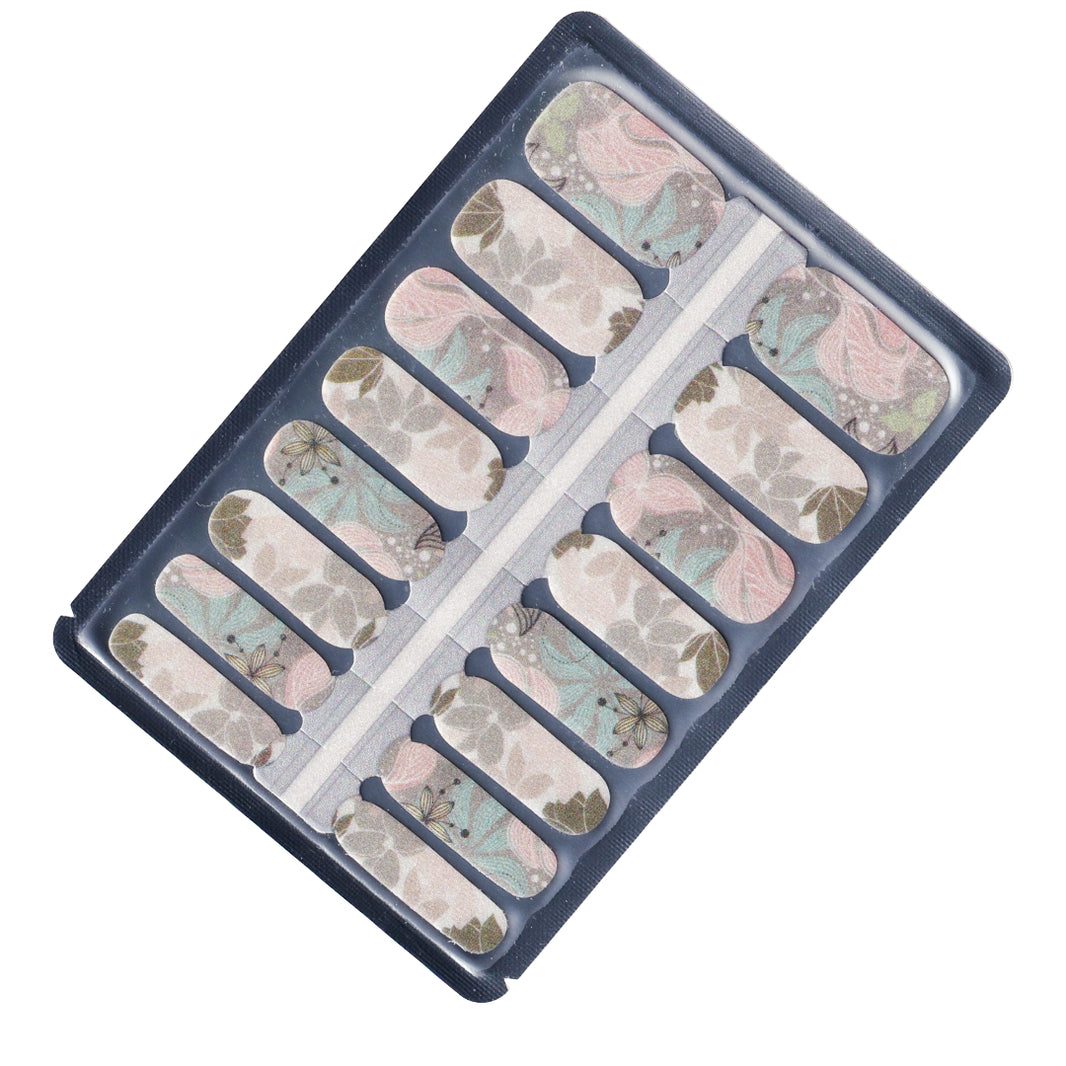 Nailwraps Super Easy Gorgeous No Fuss Nailart – EzyNails